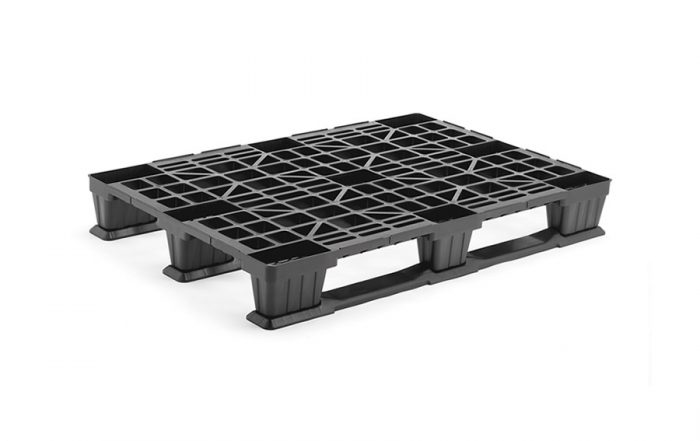 lightweight-euro-pallet-with-runners - Plastic Pallet Plaza